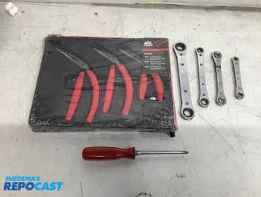 Repocast.com® | New MAC tools plier set - includes 6",...