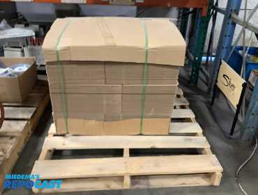 Repocast.com® | lot of (164) Carboard Boxes 48" x 40"