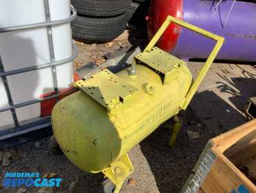 Repocast.com® | (1) Speedaire Cast Iron Series Air...