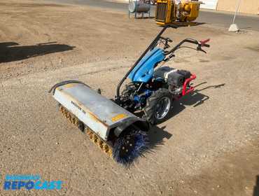 Repocast.com® | BCS 40” walk behind sweeper, Honda 4...