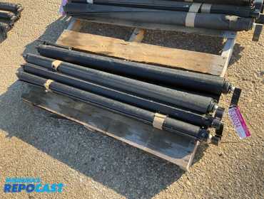 Repocast.com® | (4) Solera by Lippert 54” Black Slide...