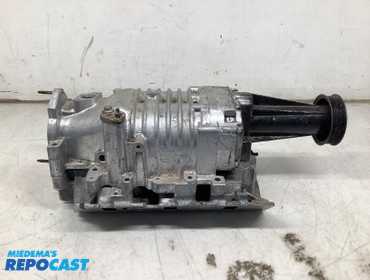 Repocast.com® | Lot of (1) Eaton M90 OEM 3.8L Intake...