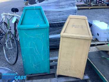 Repocast.com® | Lot of (2) Bennett Mfg. Co. Assorted...