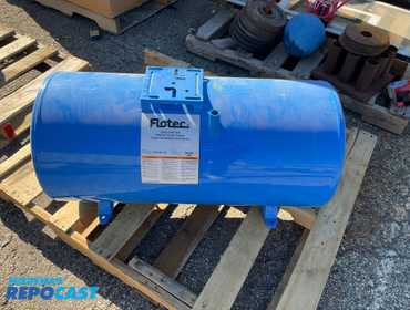 Repocast.com® | Lot of (1) Flotec Epoxy-Lined Tank,...