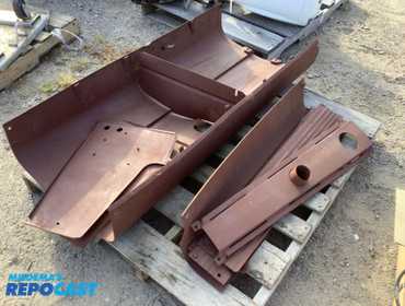 Repocast.com® | IHC/Farmall 560 gas sheet metal