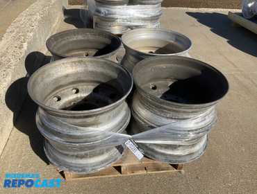 Repocast.com® | (8) aluminum 22.5 semi wheels, used