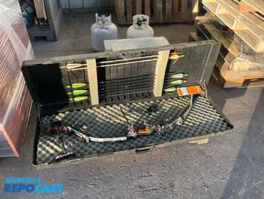 Repocast.com® | Darton left-handed hunting bow w/ case...