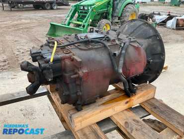 Repocast.com® | Used Rockwell Meritor Semi Truck...