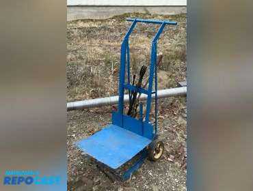 Repocast.com® | Raisable Dolly with lever to raise up...