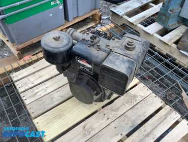 Repocast.com® | A 7 horse power 276cc Brigs and...