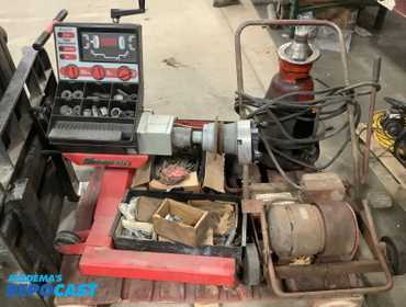 Repocast.com® | Skid of mechanic tools including (1)...