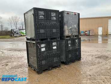 Repocast.com® | Lot of (4) Forkable Poly Crates, all...