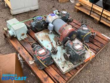 Repocast.com® | Skid lot of (6) industrial motors,...