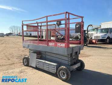 Repocast.com® | MEC 2548HT electric scissors lift, S/N...