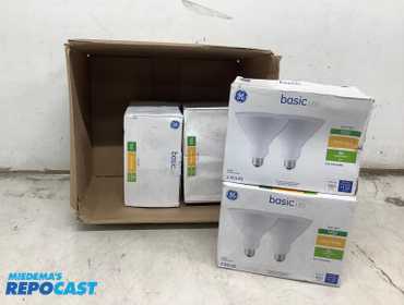 Repocast.com® | Lot of (4) 2-packs of GE basic LED 90...