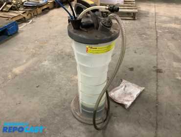 Repocast.com® | LU Max fluid extractor, unknown model,...