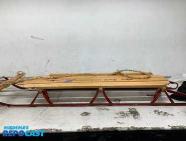 Repocast.com® | Lot of (1) Paris American Flyer Sled