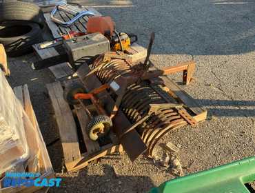 Repocast.com® | York Rake 4' color: orange pull type...