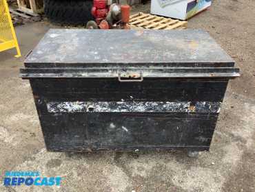 Repocast.com® | Lot of (1) gang box/job box on casters...