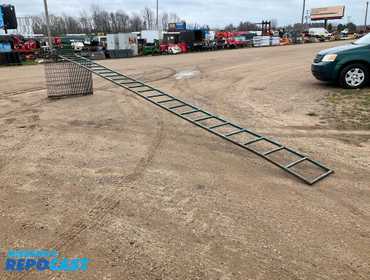 Repocast.com® | Homemade ladder stand, 23’ T x 18.5”W...