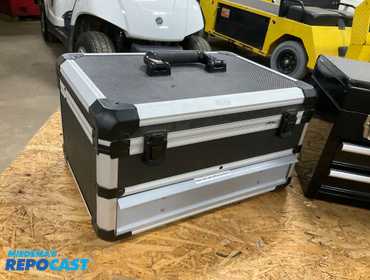 Repocast.com® | Lot of (1) Homak 2-Drawer Tool Box,...