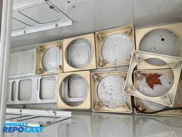 Repocast.com® | Lot of (1) Dipping Case Ice Crum: 88"x26”