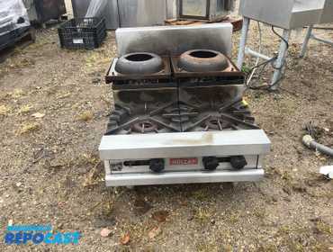 Repocast.com® | Lot of (1) Vulcan 4 burner cooktop,...