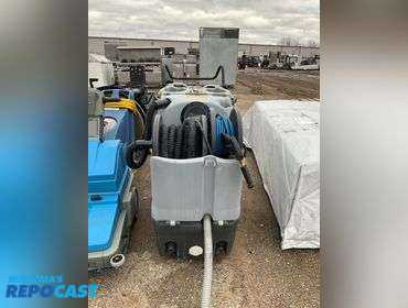 Repocast.com® | Lot of (1) Advance Reel Cleaner by...