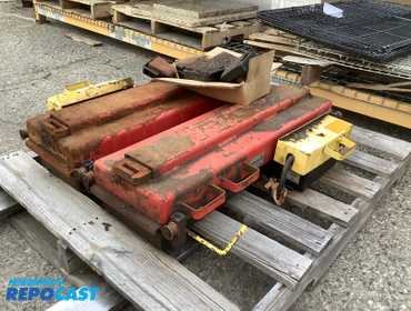 Repocast.com® | Lot of (2) Wheeltronic 145 Rolling...