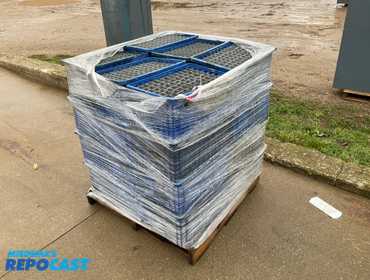 Repocast.com® | (24) Plastic Totes with Dividers for...