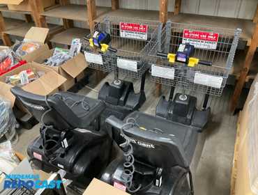 Repocast.com® | Lot of (2) Mart cart battery powered...