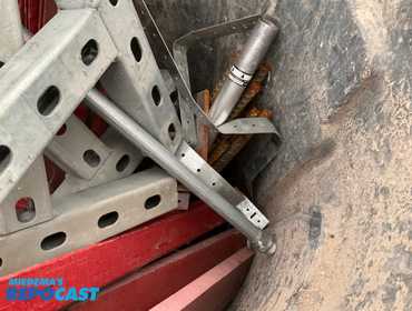 Repocast.com® | Lot of (3) large garbage cans filled...