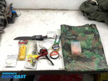 Repocast.com® | Lot of assorted fishing related items...