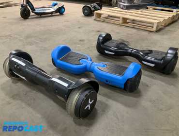 Repocast.com® | Lot of (3) Hoverboards - a DSA-STR2...