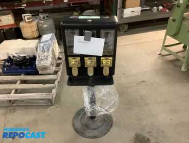 Repocast.com® | Lot of (1) Seaga TV3000 3 Head Bulk...