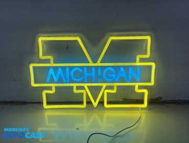 Repocast.com® | Michigan Wolverines U of M neon light ...