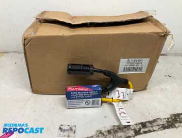 Repocast.com® | Box of EZ-Lock male to dual female, 14...