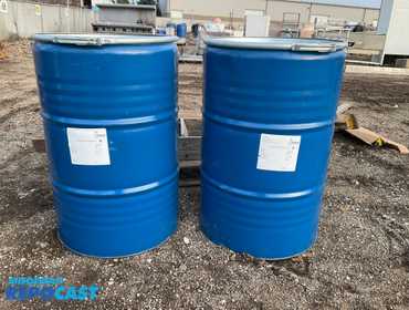 Repocast.com® | (2) 55 gallon used blue steel barrels...