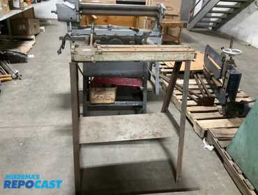 Repocast.com® | Lot of (1) Lockform Cheek Bender #24