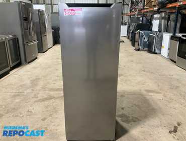 Repocast.com® | INSIGNIA UZ70SS4 7 Cu. Ft. Garage...