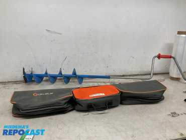 Repocast.com® | Lot of (2) Ice Auger and Celsius Ice...