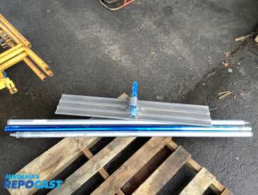 Repocast.com® | Bull float, with 3 handles.