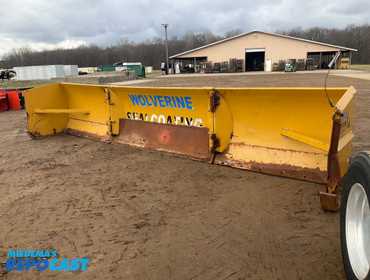 Repocast.com® | 20’ 6” snow pusher box plow with...