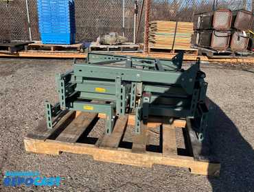 Repocast.com® | (9) Uline adjustable table legs.