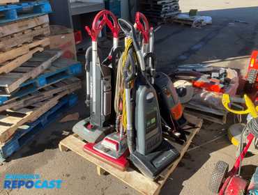 Repocast.com® | Lot of (2) backpack vacuums and (5)...