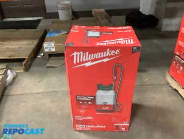 Repocast.com® | Milwaukee Switch Tank, 4-Gallon...