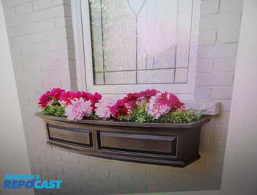 Repocast.com® | Mayne; self watering window box flower...