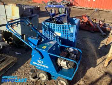 Repocast.com® | Lot of (1) Bluebird SC18 sod cutter...