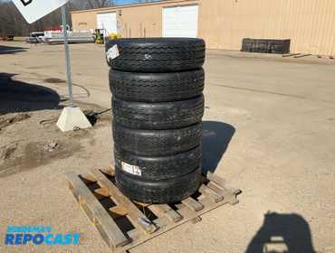 Repocast.com® | (6) New Bandag Retread Tires Size 245...