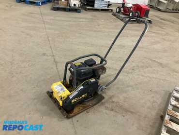 Repocast.com® | Bomag plate compactor model BP 18/45 2...